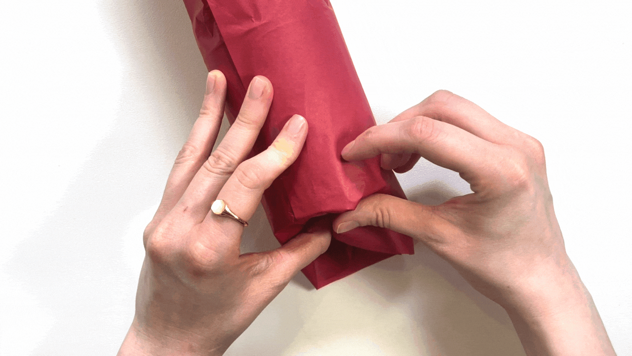 How To Wrap A Candle In Elegant Tissue Paper